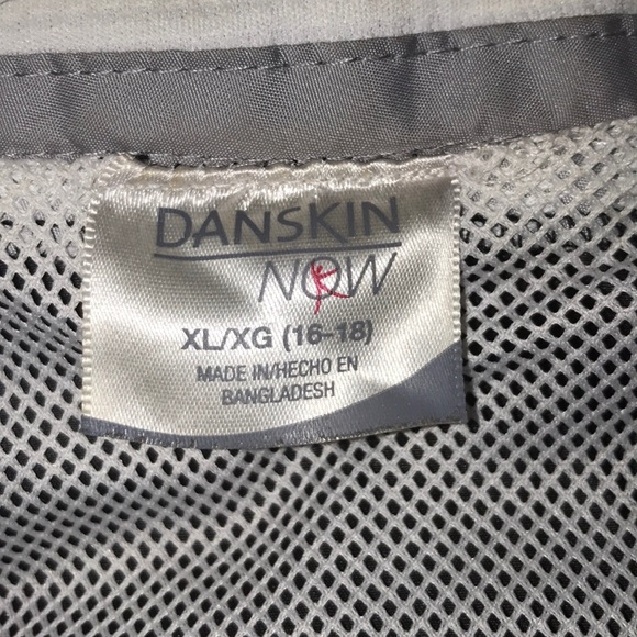 Danskin Now | Jackets & Coats | Hpdanskin Now Black And White Wind ...